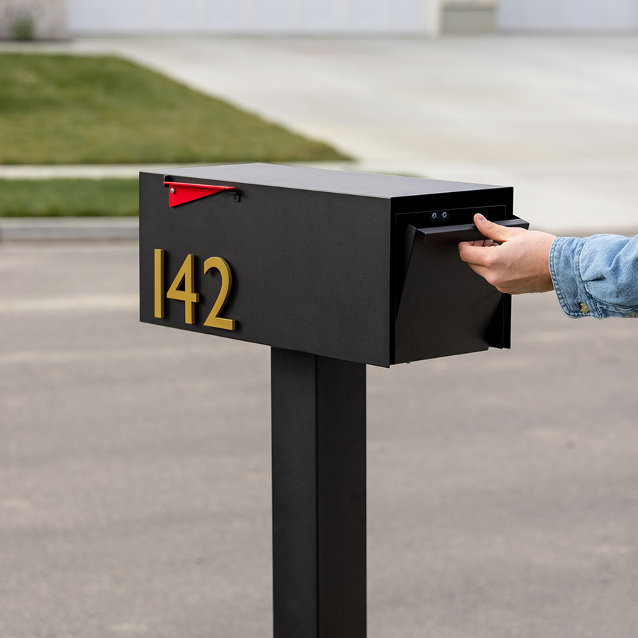 Dual Access Post-Mounted Mailbox–Post & Porch